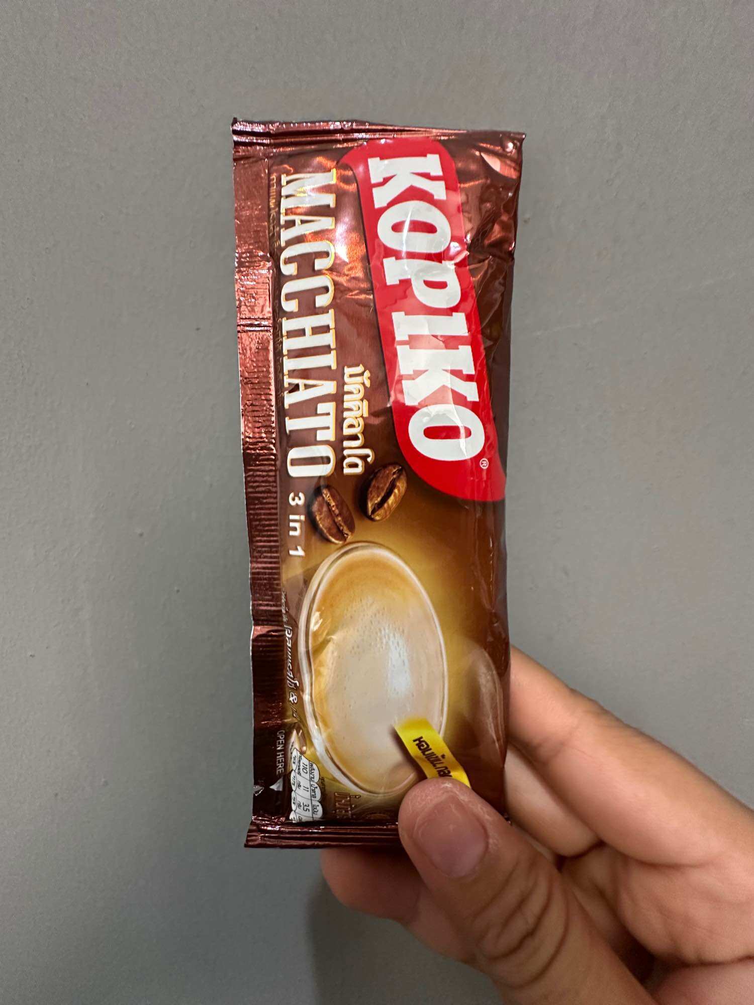 MINUMAN SACHET THAILAND / NESTEA THAI TEA / NESTEA LEMON / OVALTINE ...