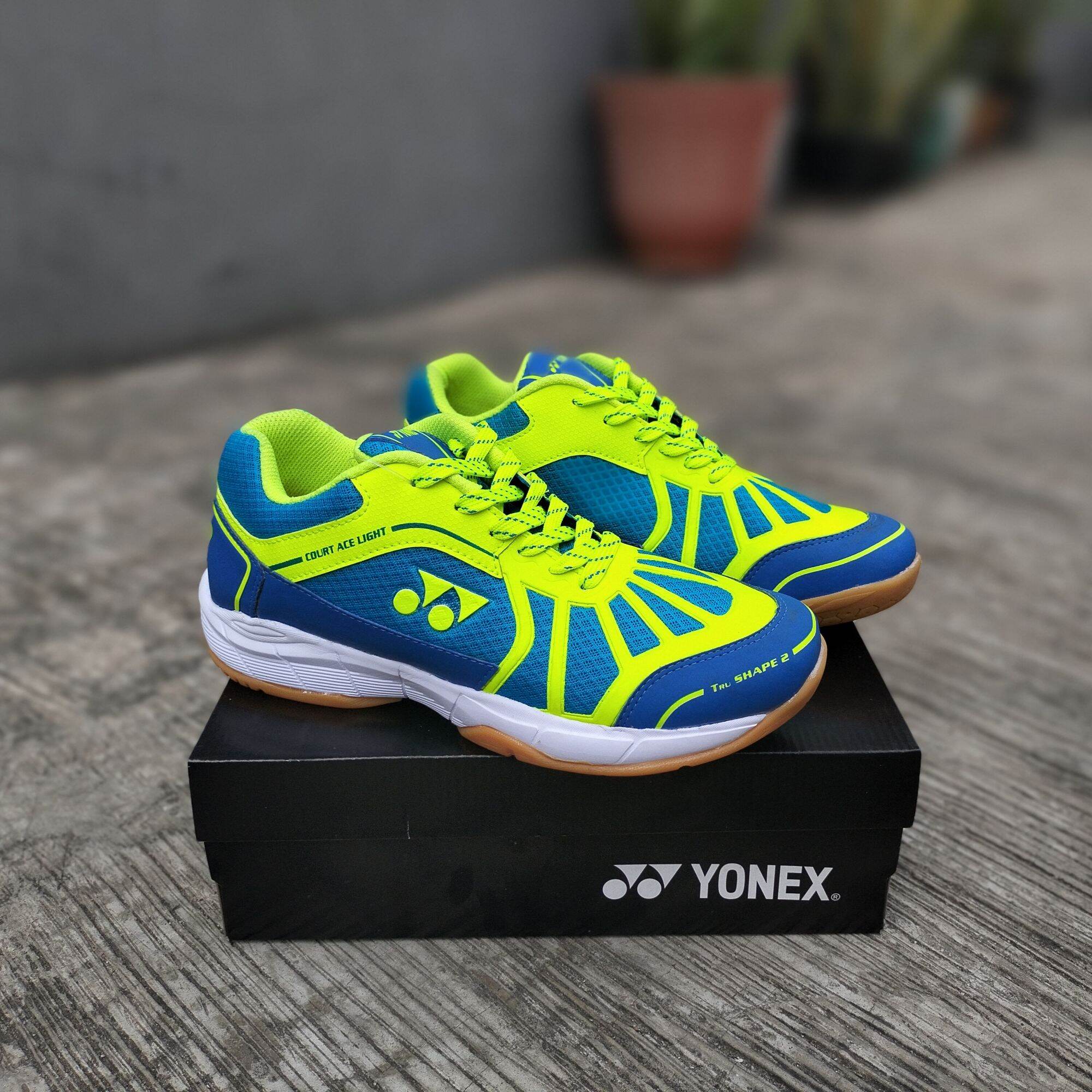 sepatu badminton yonek blue stabilo sol karet ringan tidak licin dan ...