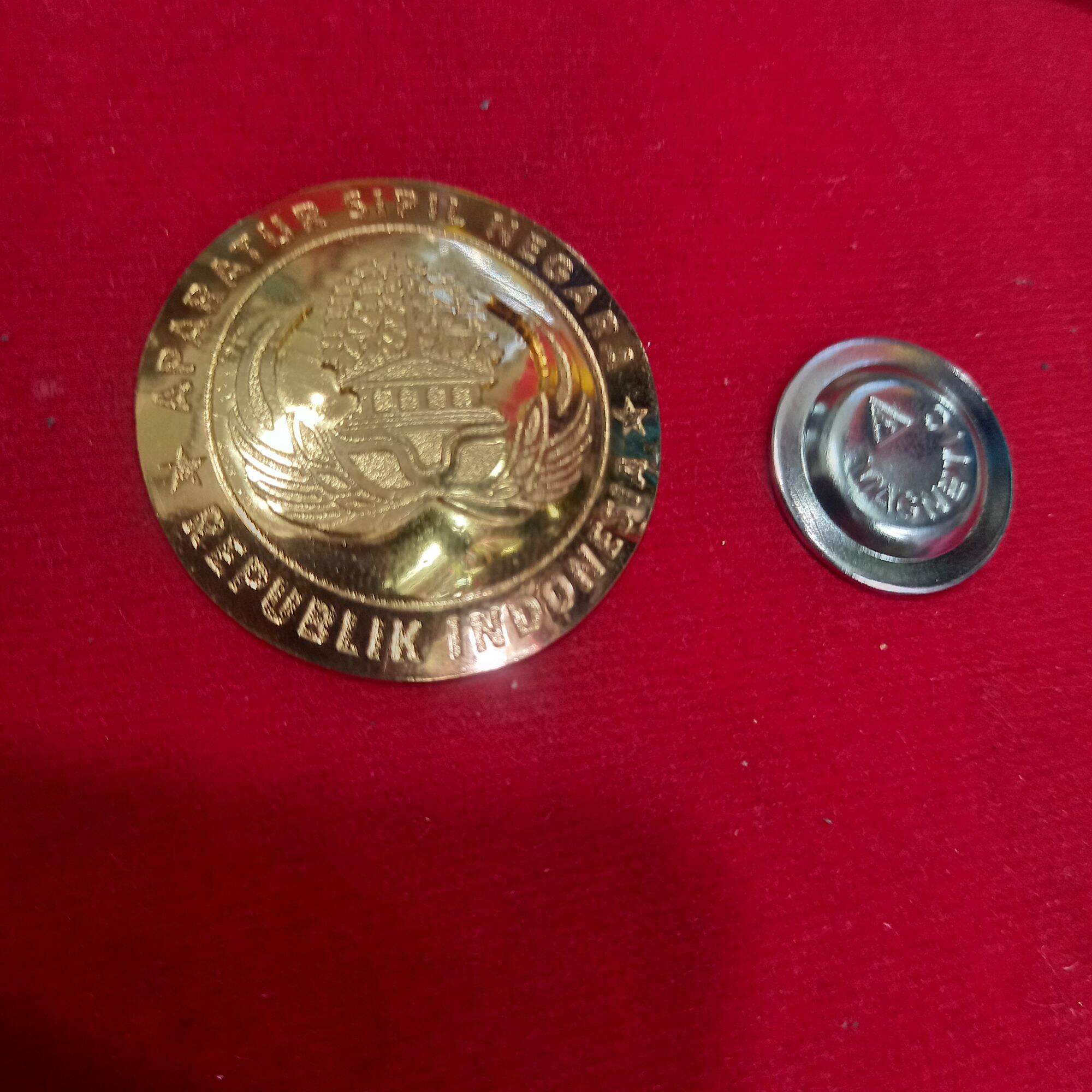 Pin korpri / pin ASN / atribut ASN | Lazada Indonesia