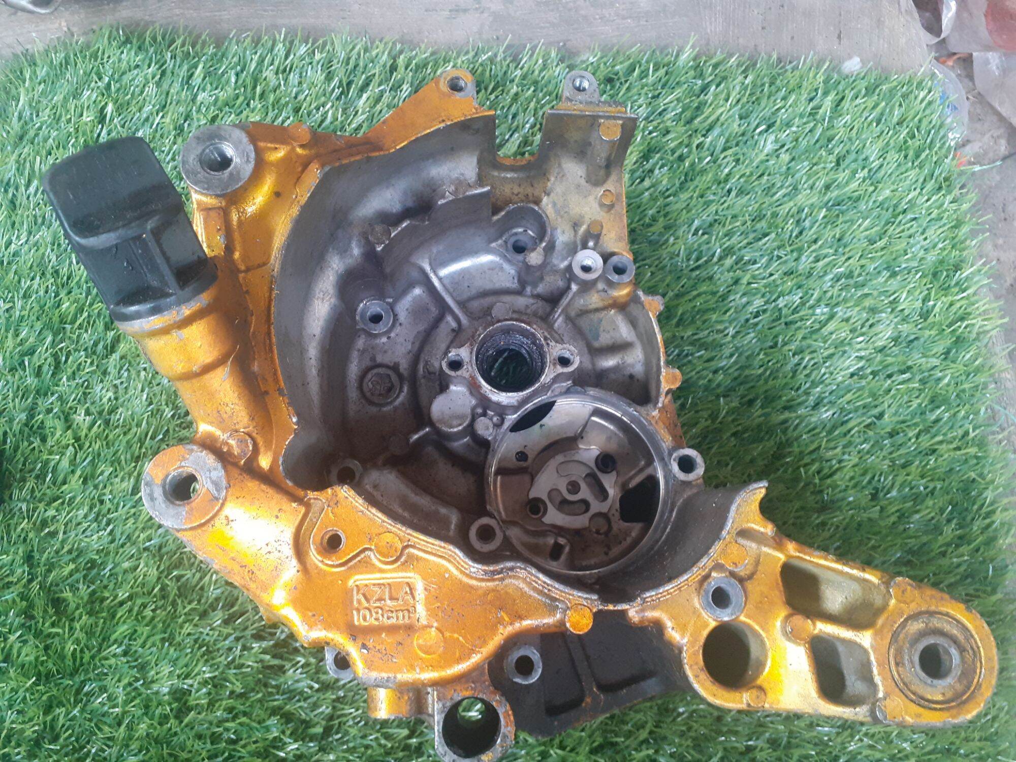 krengkes crankcase kalter kanan beat carbulator karbulator karbu ...