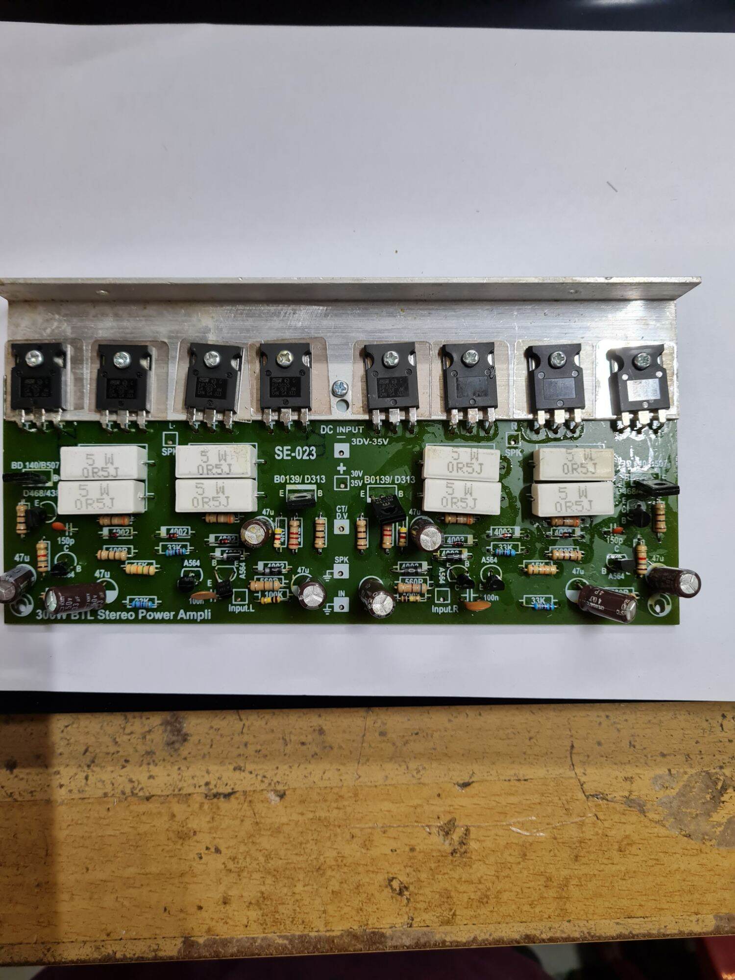 kit power amplifier ocl 300w stereo pakai 8 Tr tip 3055 dan 2955 ...