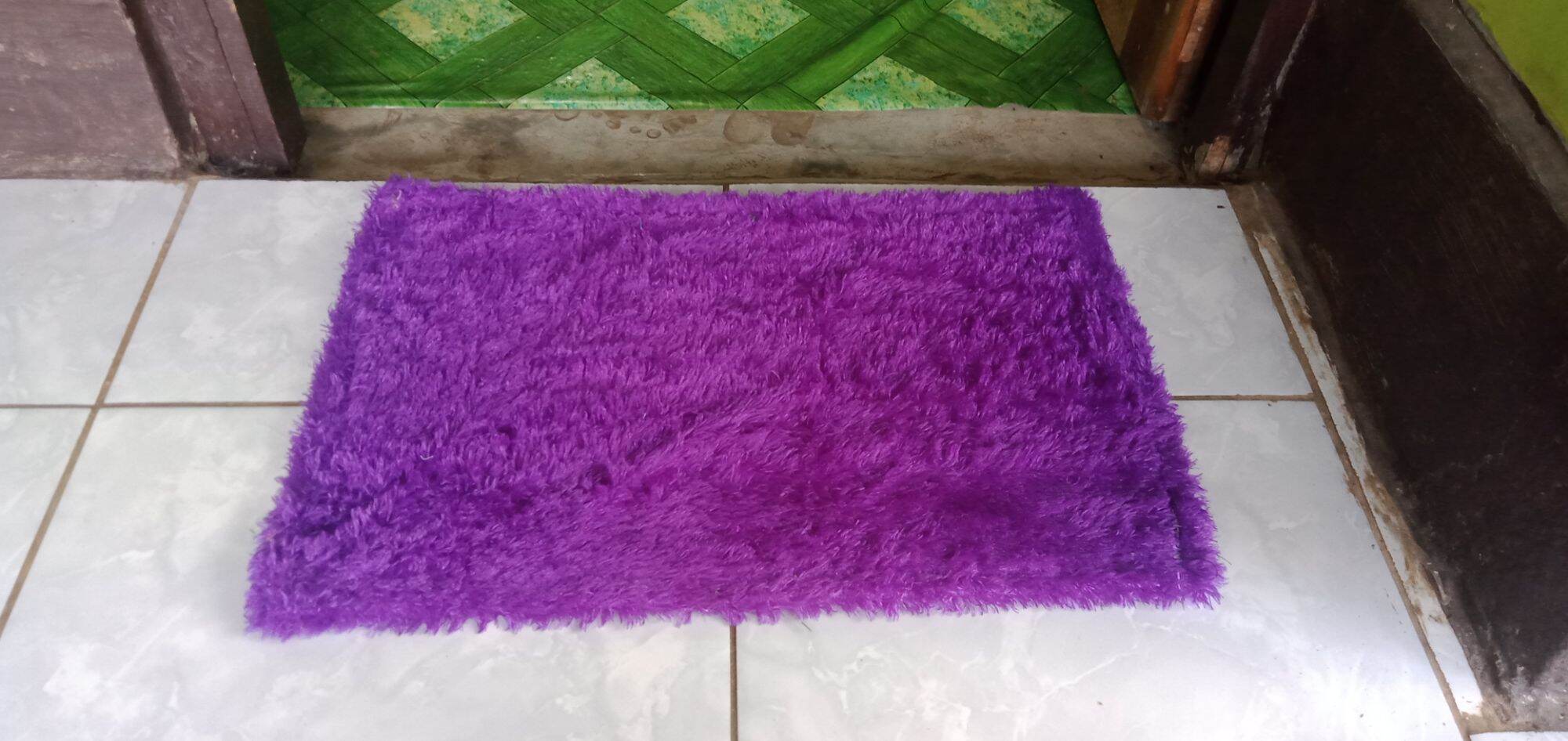 Kesed kaki bulu ukuran 60*35 lapisan daswol sejenis karpet | Lazada ...