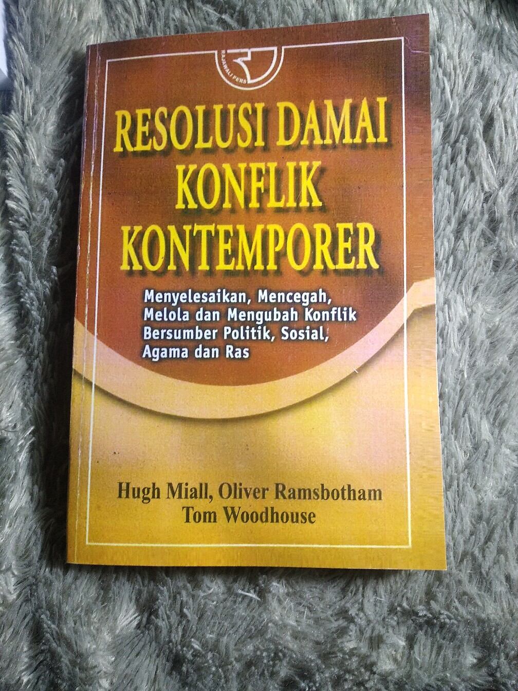 Buku Resolusi damai konflik kontemporer By Hugh Miall | Lazada Indonesia