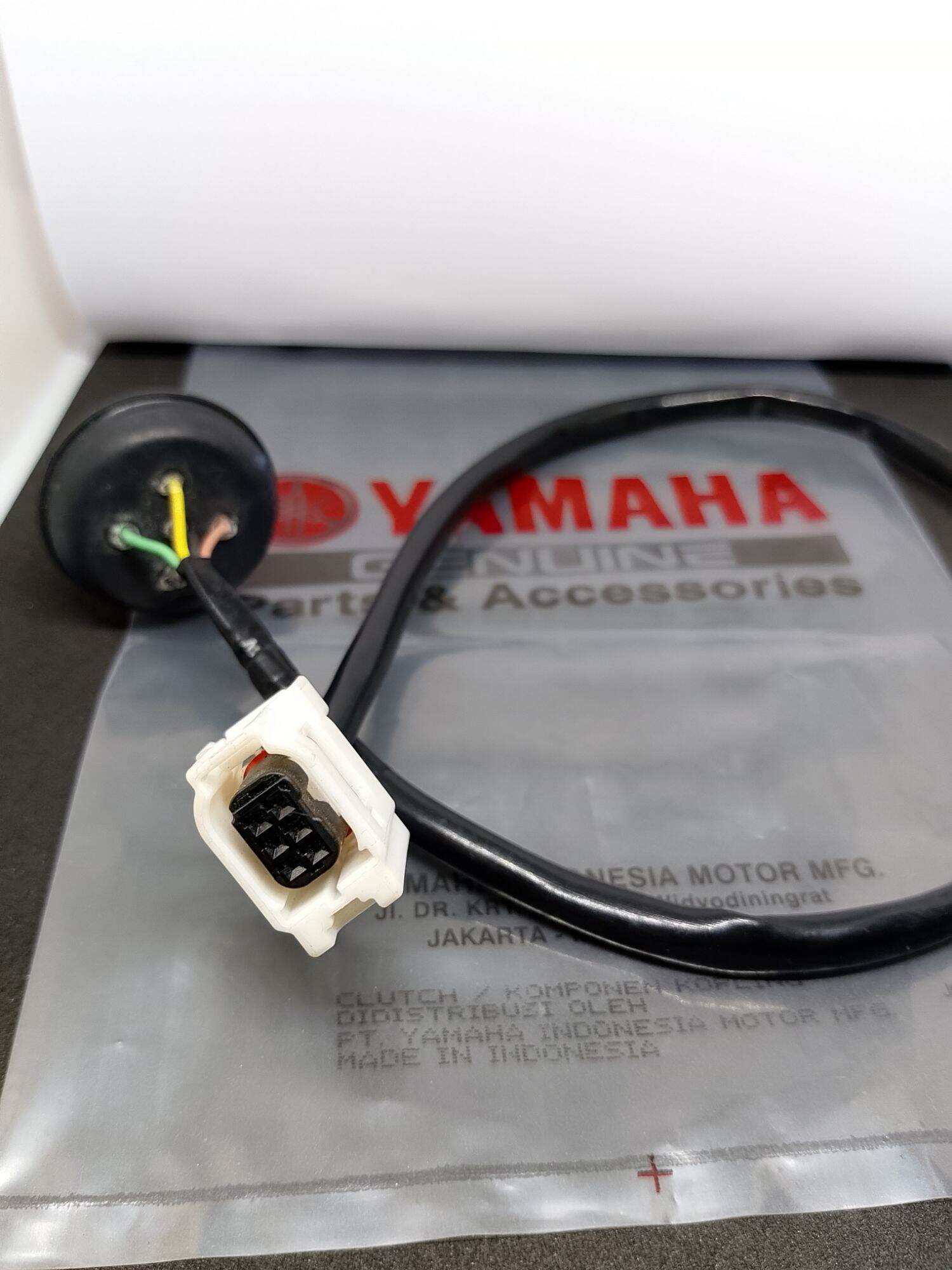 Soket socket kabel lampu depan headlamp Yamaha NMAX XMAX ORIGINAL ...