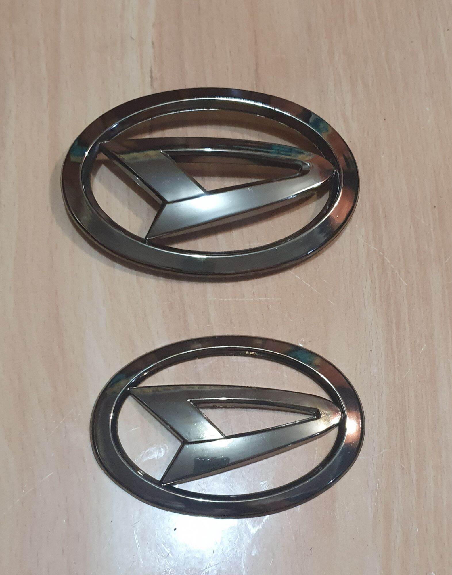EMBLEM LOGO LAMBANG DAIHATSU LUXIO BLACKCHROME BLACK CHROME | Lazada ...