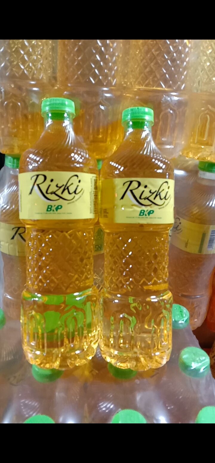 MINYAK GORENG RIZKI BOTOL 900ML | Lazada Indonesia