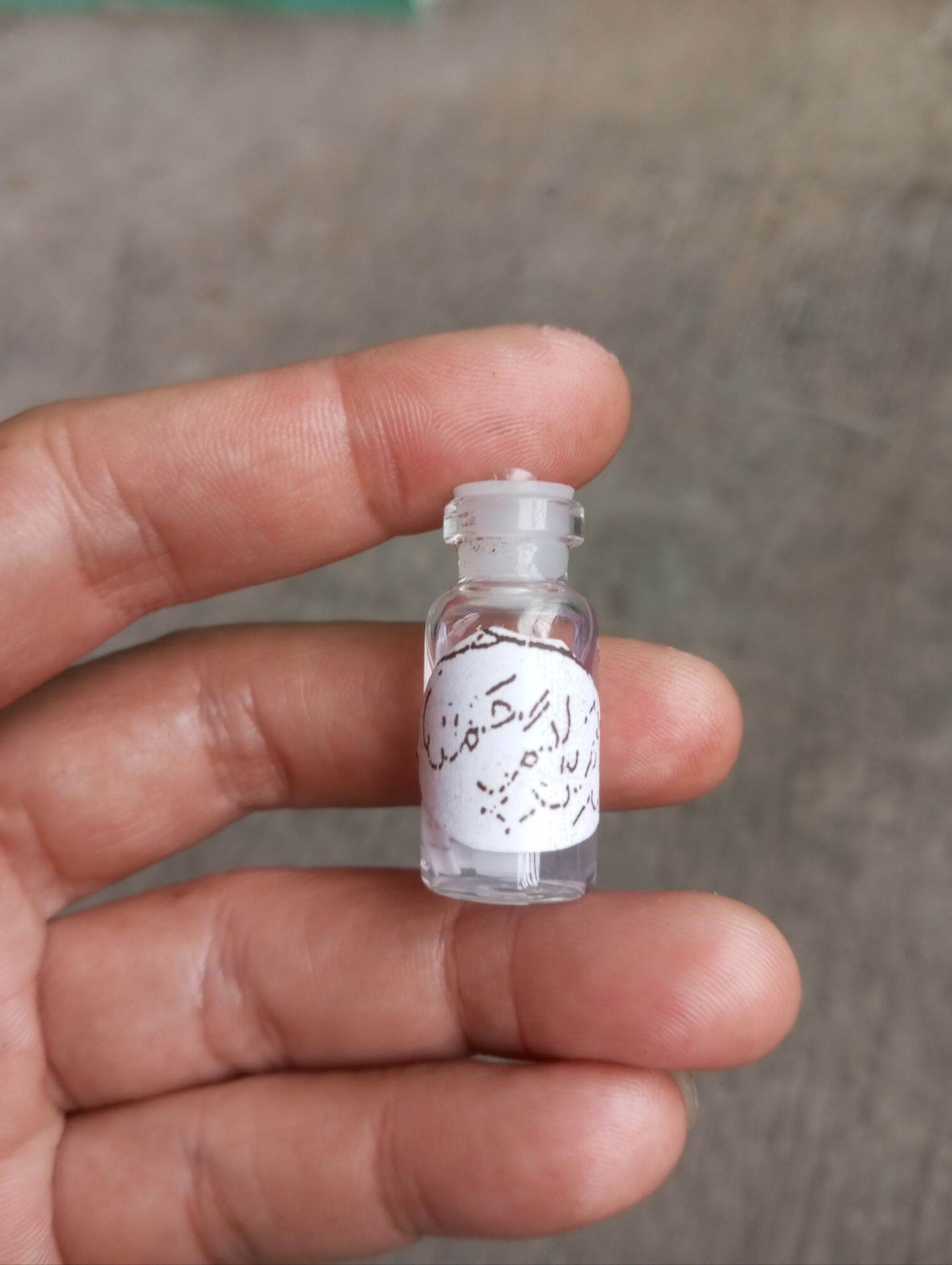 Minyak Rajah Arab | Minyak Rajah Arab Putih 5ml | Minyak Untuk Keris ...