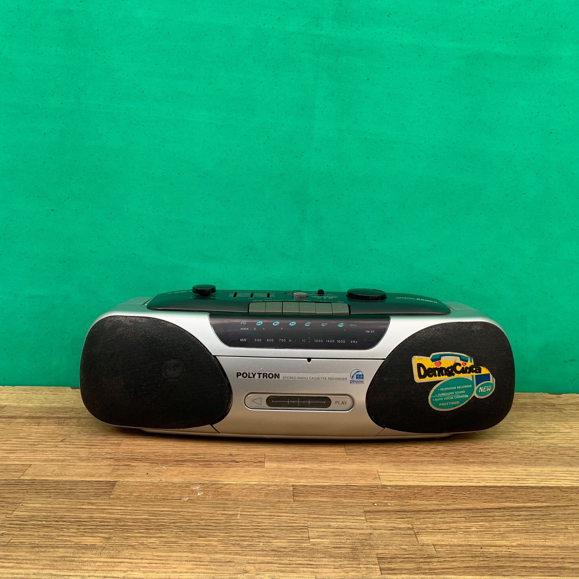 Radio Polytron grand compo silver radio normal, tape off (bekas ...