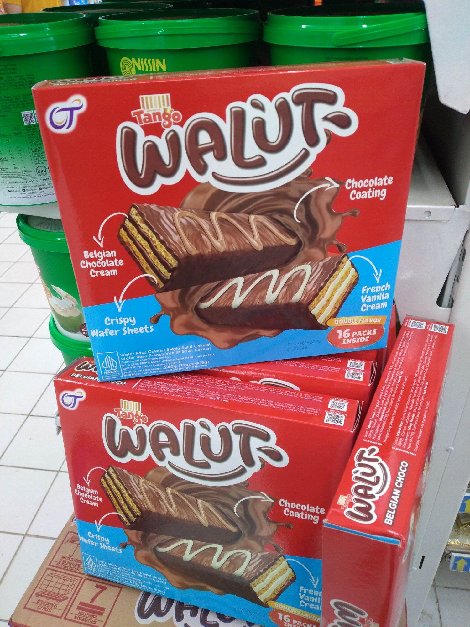 Tango Walut 240gr-Isi 16pcs-Kemasan Box Kotak-Wafer Coklat Belgia Salut ...