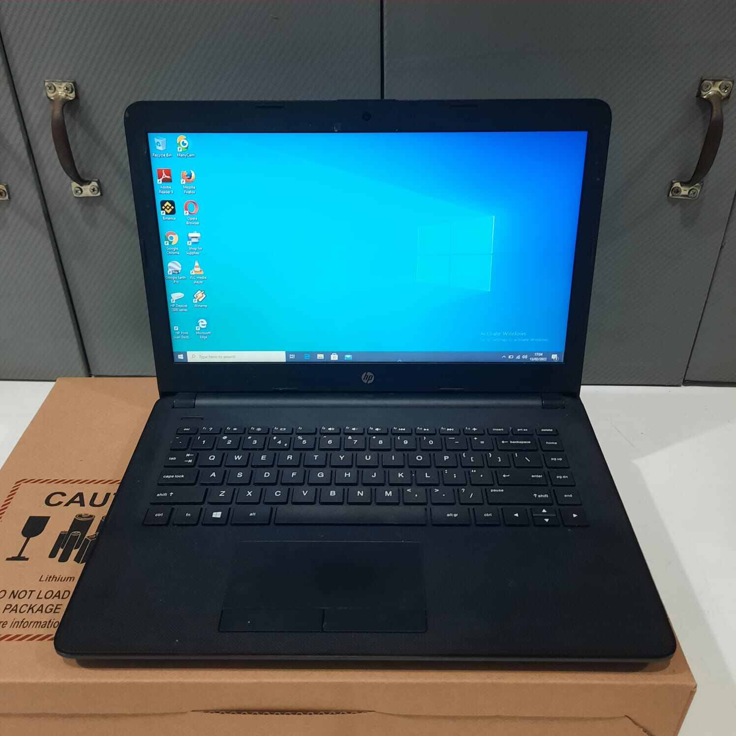 Laptop Hp 14 - bw083TU, Amd E2 - 9000e, Gen 7Th, Amd Radeon R2 Graphics ...