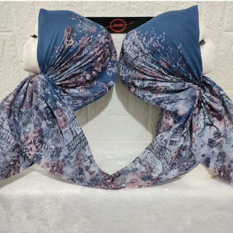 Hijab Segi Empat Motif Mesya Warna Biru Kerudung Jilbab Terbaru ...