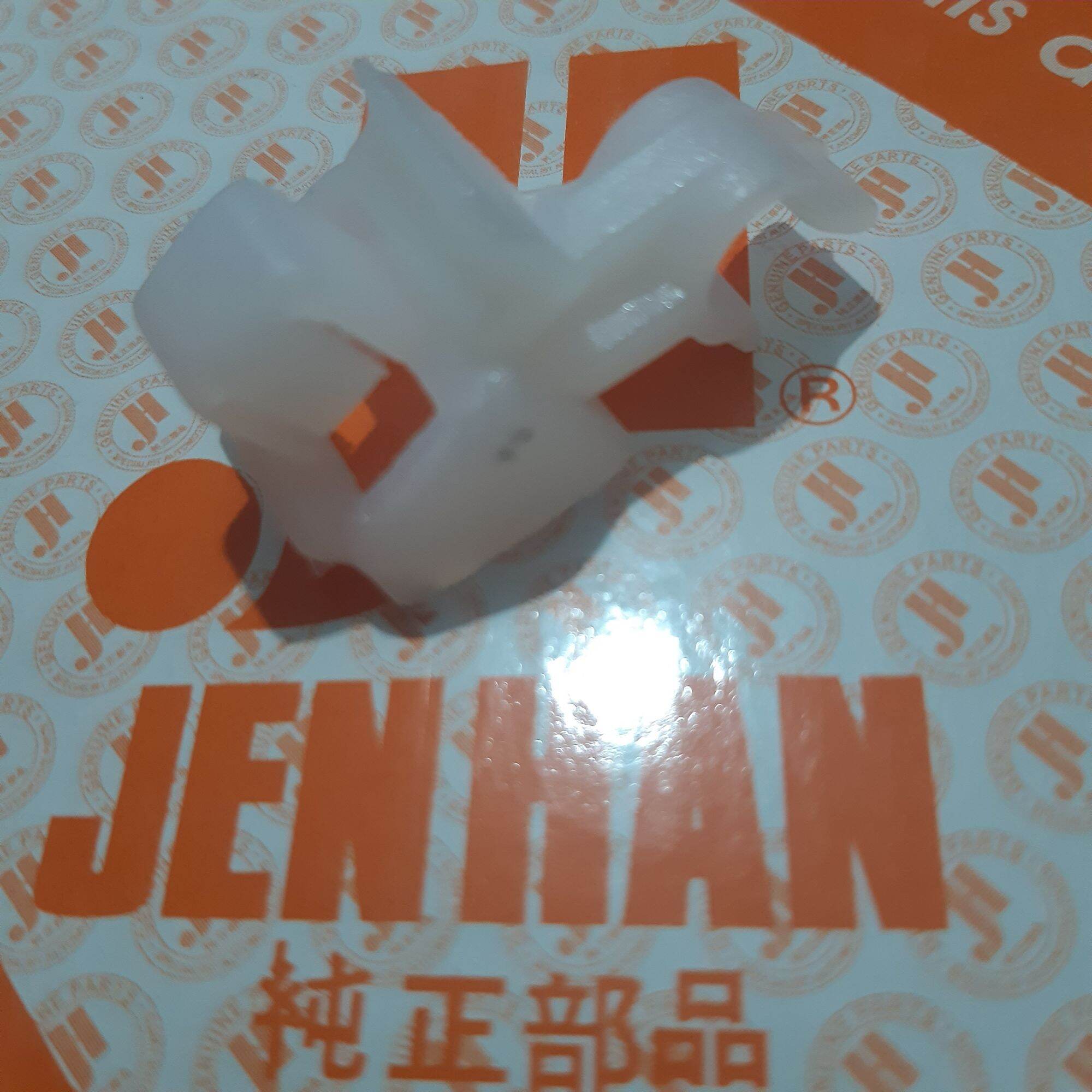 Cantelan Dudukan Penyangga Tiang Kap Mesin INNOVA INOVA Clamp Hood Klip ...