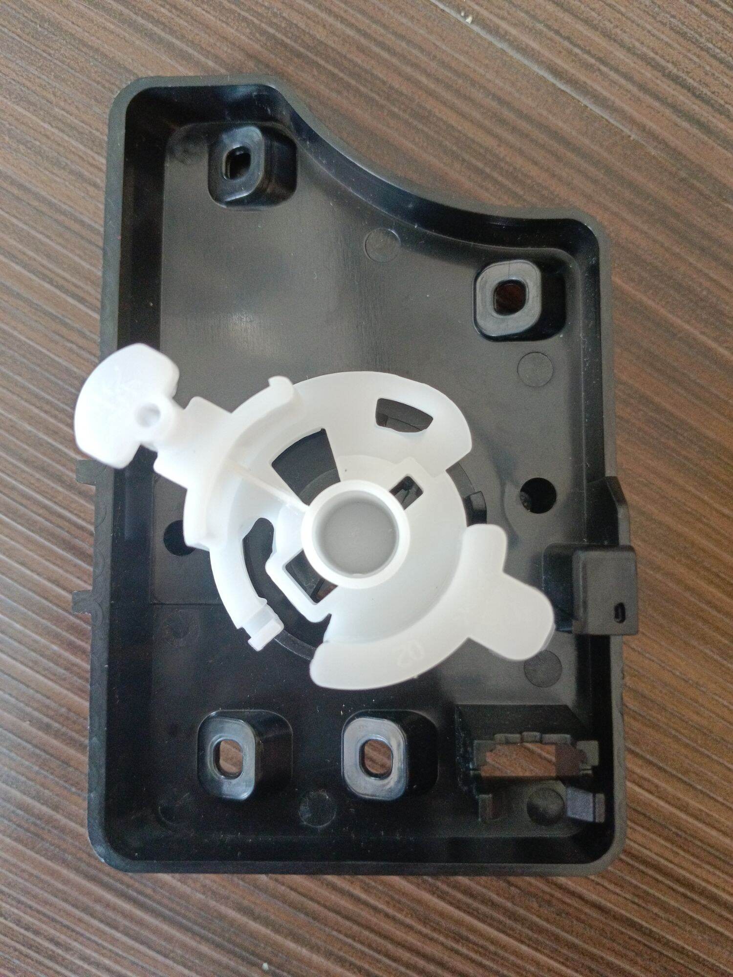 Bracket pembuangan mesin cuci Polytron 2 tabung model oval | Lazada ...