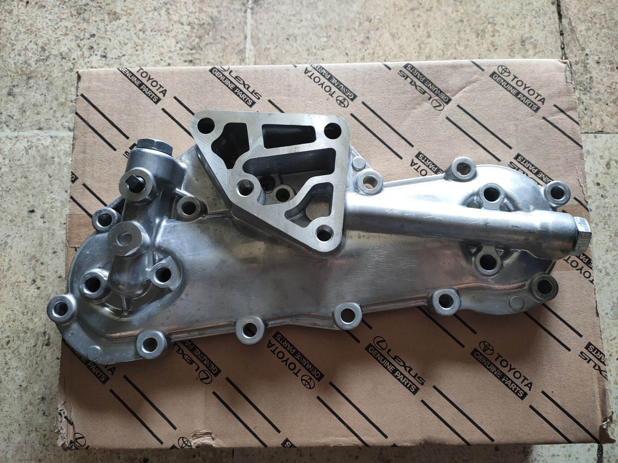 Cover Oil Cooler atau Cover Oli Cooler Toyota Dyna Rino 115 14B ...