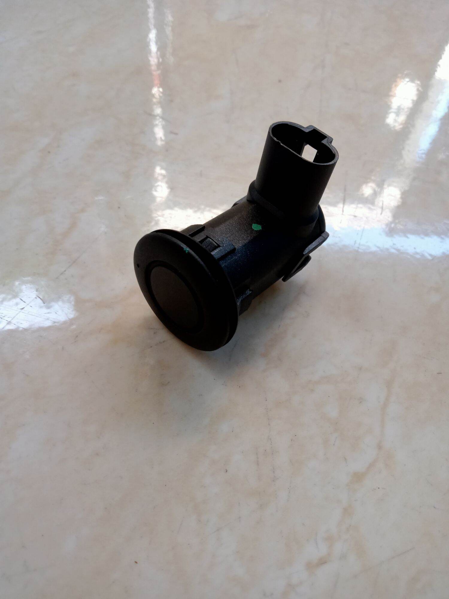 sensor mundur original Mitsubishi Xpander | Lazada Indonesia