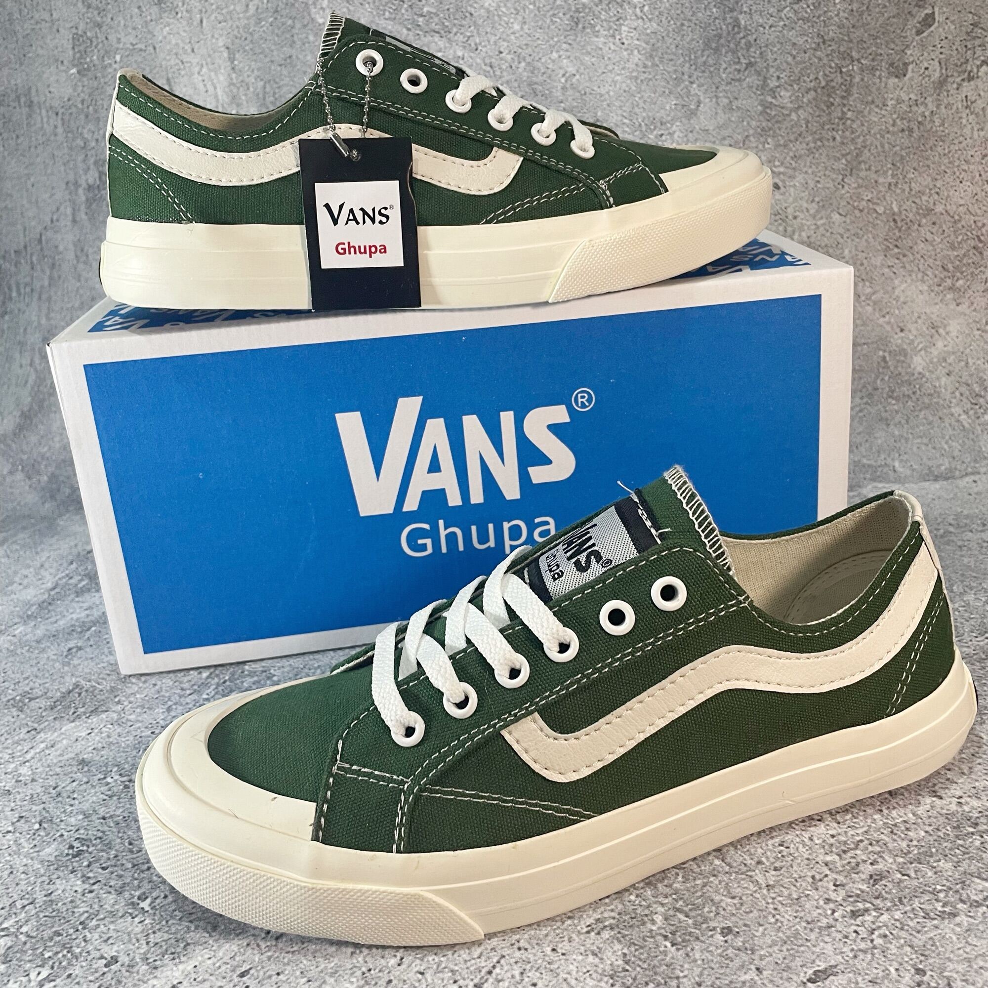 Sepatu Pria Wanita Sepatu Gaya Fashion Sekolah Warna Hijau - Vansghupa ...