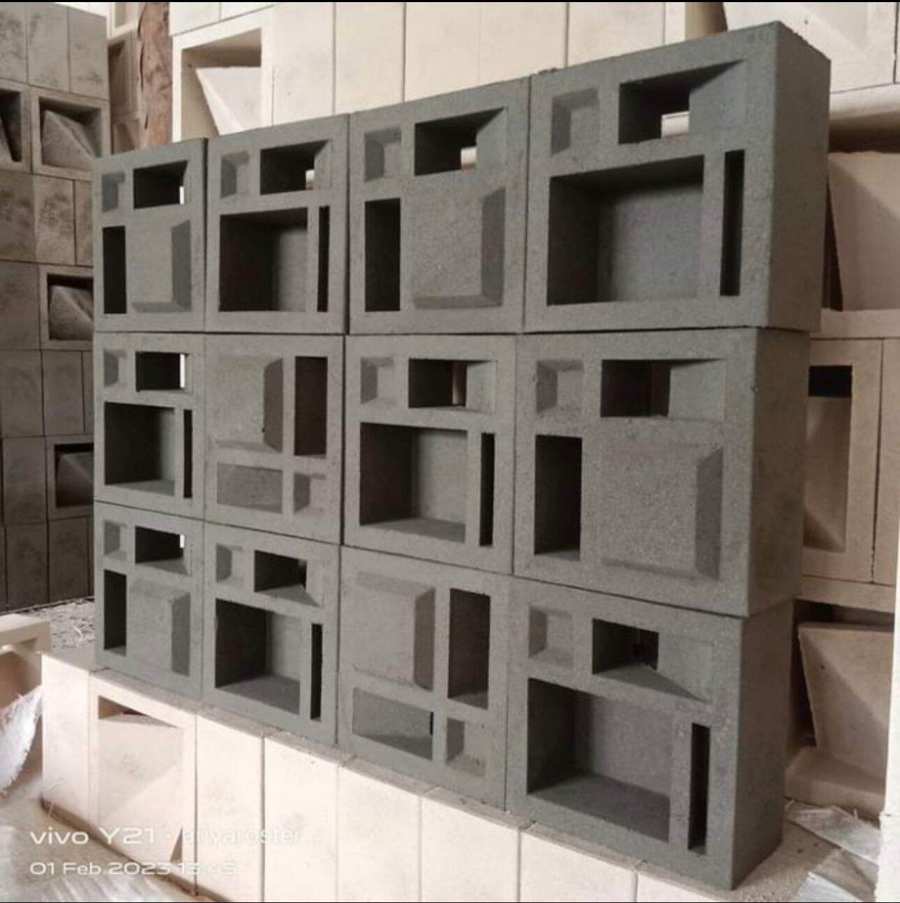 Roster beton minimalis anti tampias dekorasi rumah lubang angin motif ...