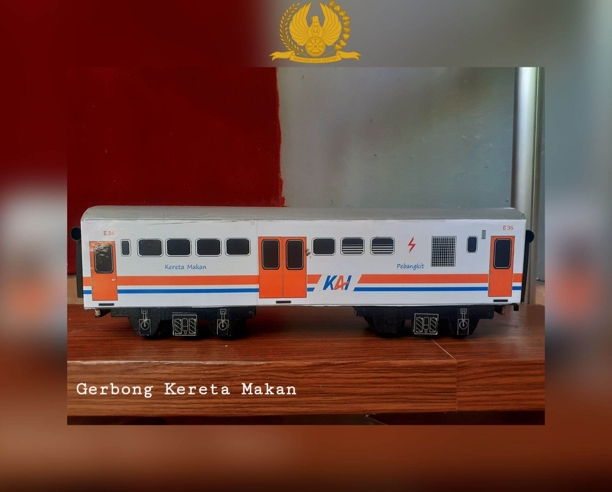 MINIATUR LOKOMOTIF KERETA API INDONESIA CC 205 Seri Baru | Miniatur ...