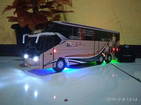 BIGBUS / Miniatur bus bis mainan SAN + REMOT | Lazada Indonesia