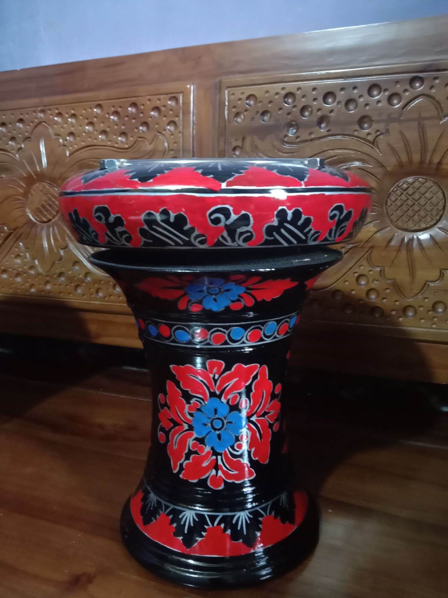 Darbuka / Dumbuk Batu 8 inch Hitam Corak Merah Mika Rolling Putih ...