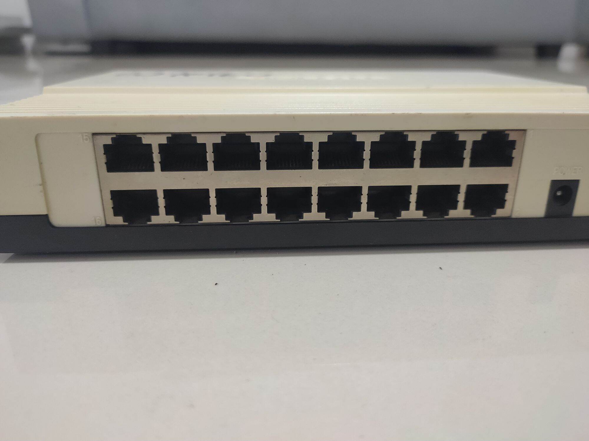 switch hub tp link 16 port bekas pake | Lazada Indonesia