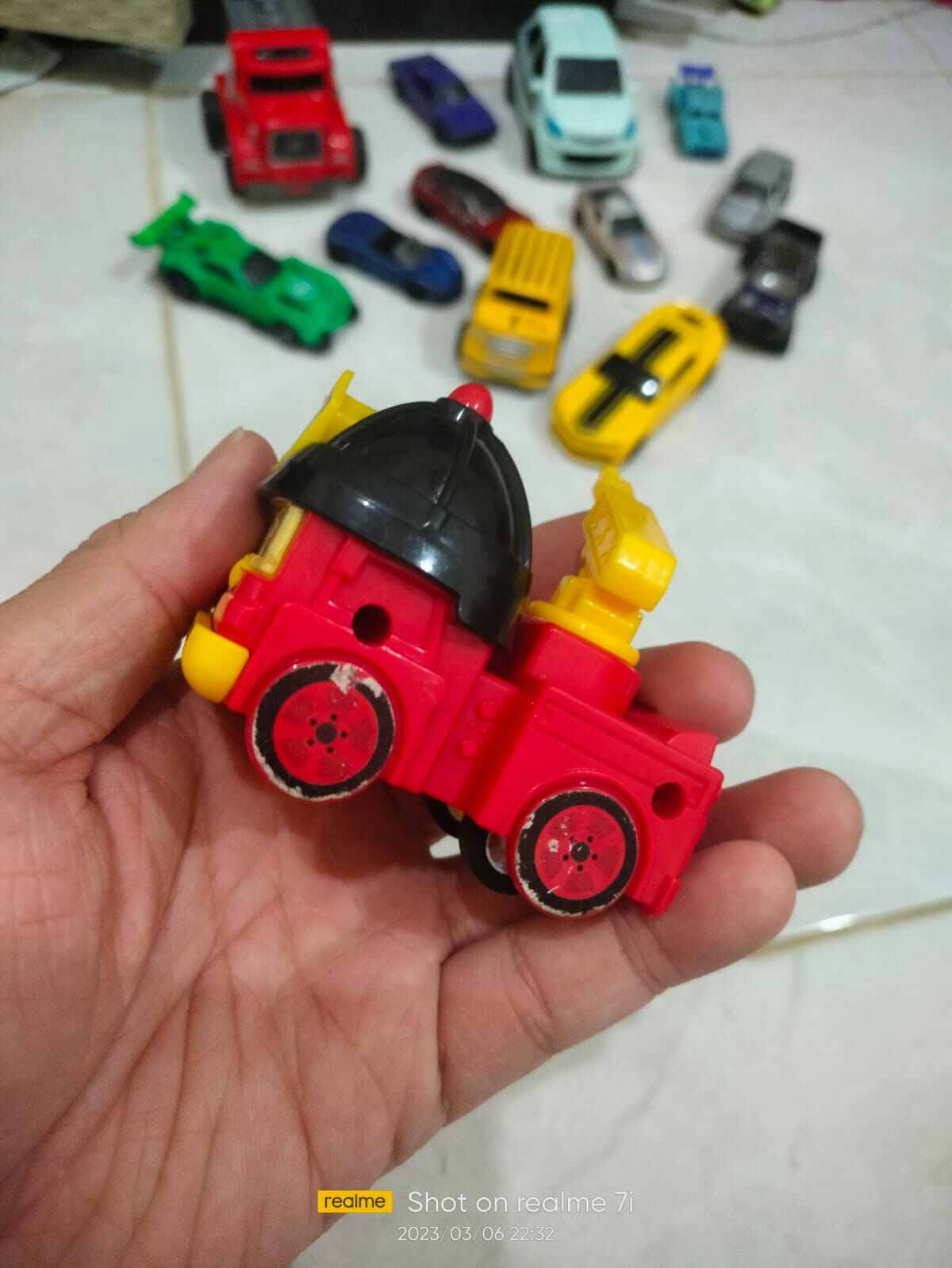 mainan mobil MOBILAN anak fireman rescue pemadam kebakaran poly poli ...