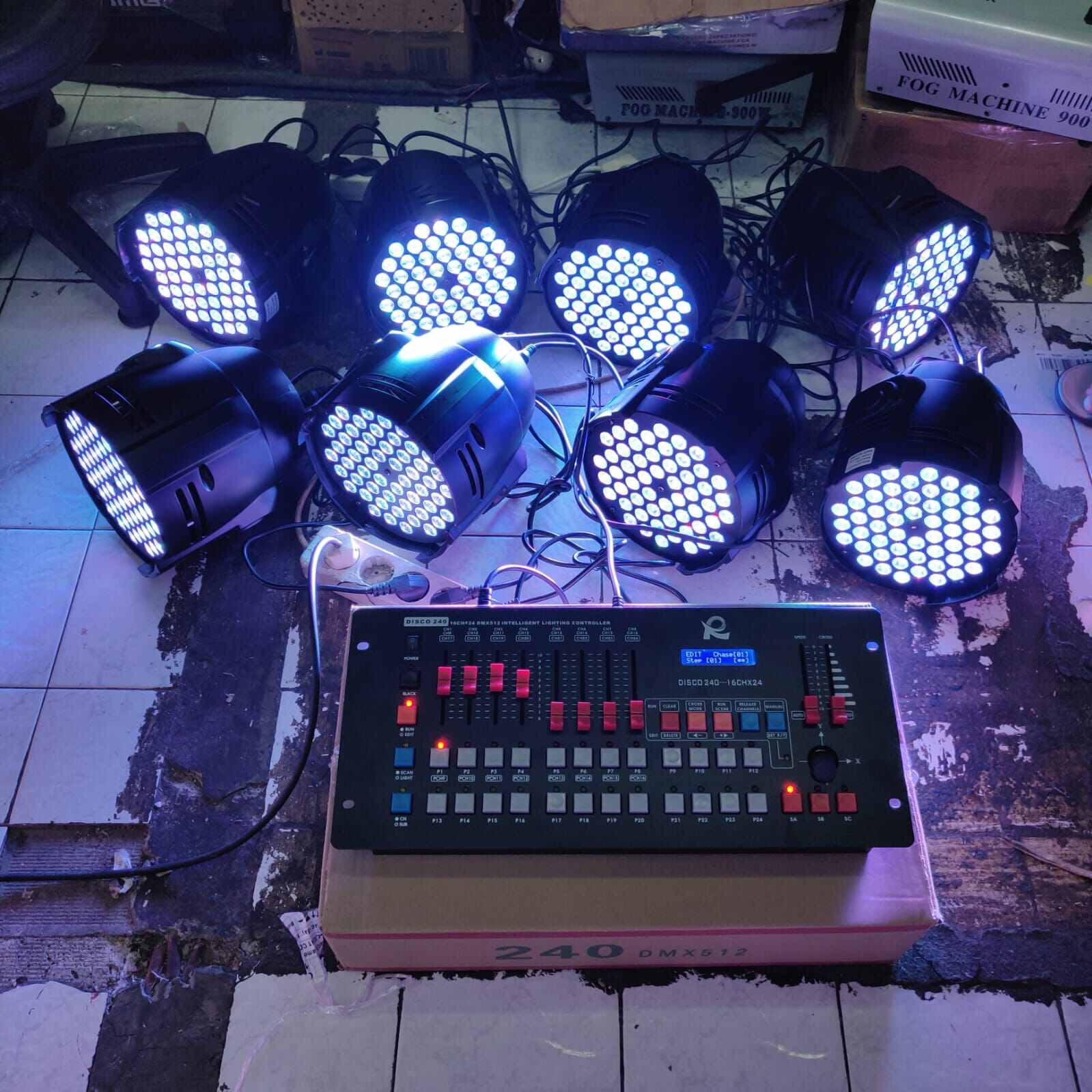PAKET 8 LAMPU PANGGUNG PARLED 54X3W FULLCOLOR PLUS DMX 240 SIAP PAKAI ...