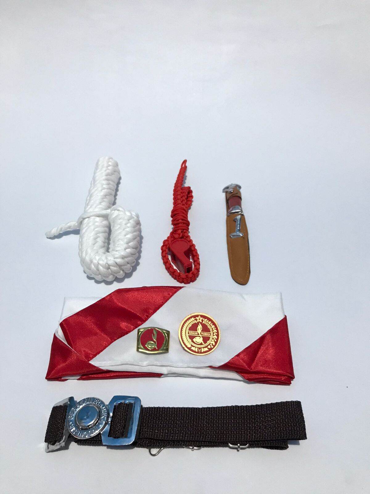 Perlengkapan pramuka sd set lengkap alat pramuka perempuan dan putri ...