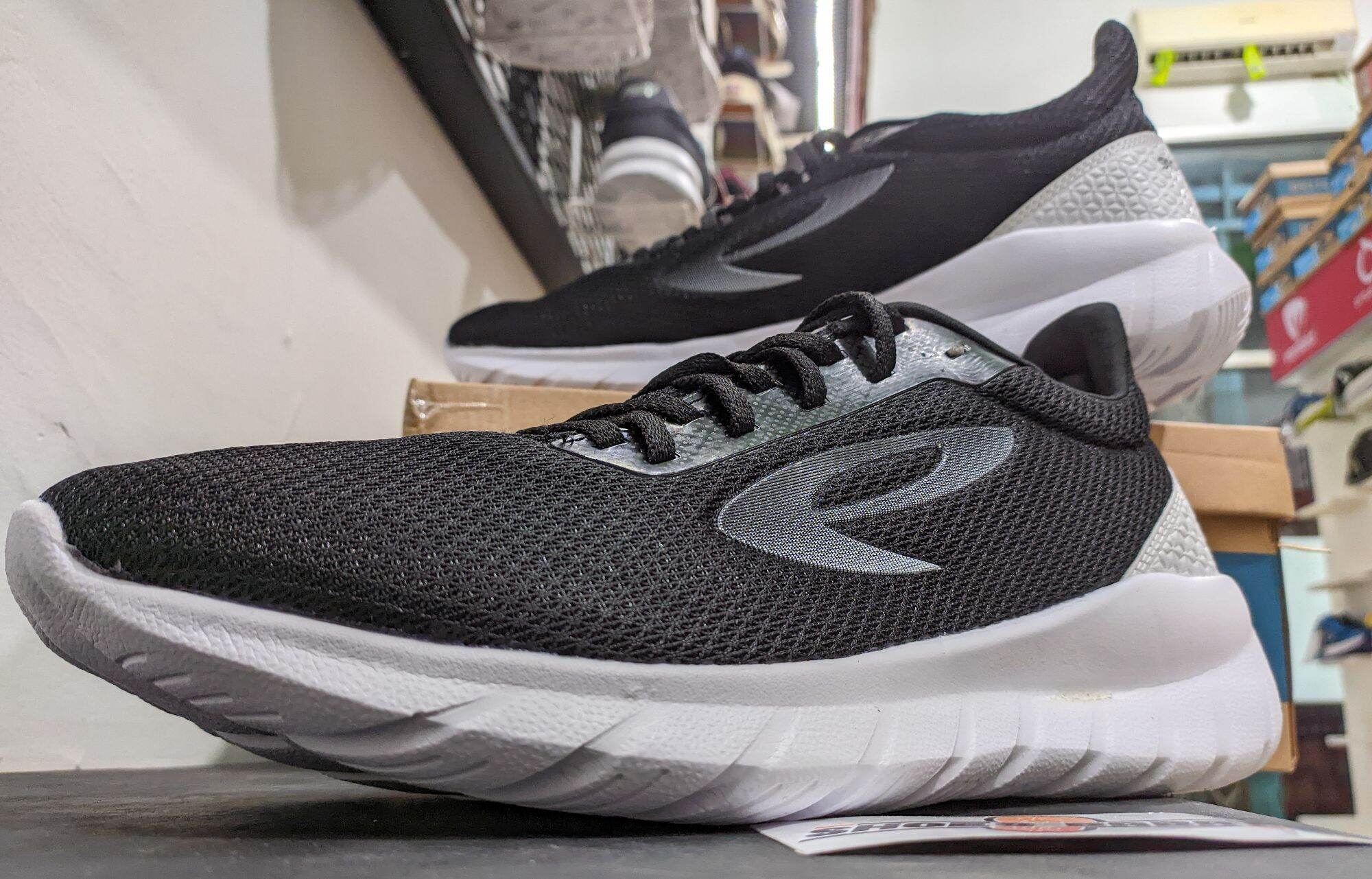 Sepatu Running 910 Nineten Yasha BTS | Lazada Indonesia