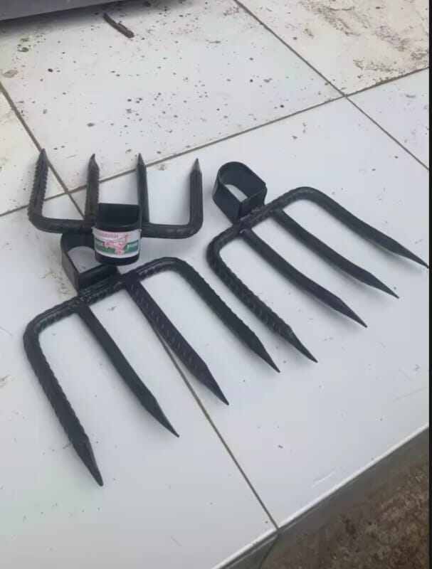 garukan besi /garukan sampah/garukan rumput | Lazada Indonesia