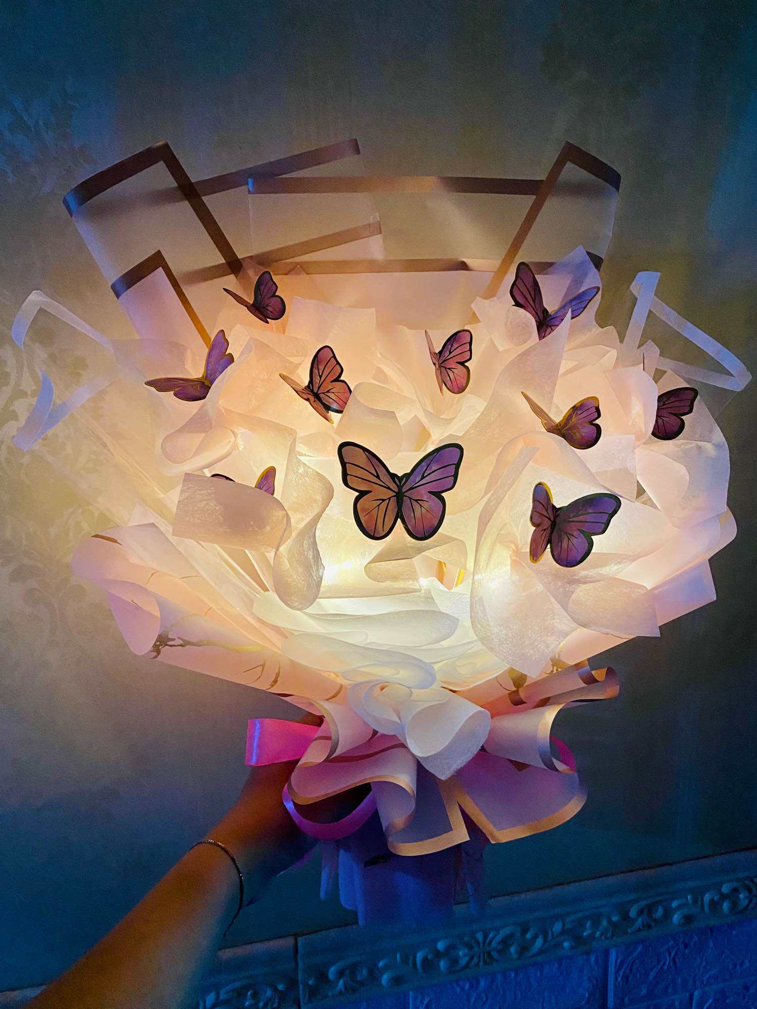 BUKET KUPU KUPU LED Butterfly cellophane | Lazada Indonesia