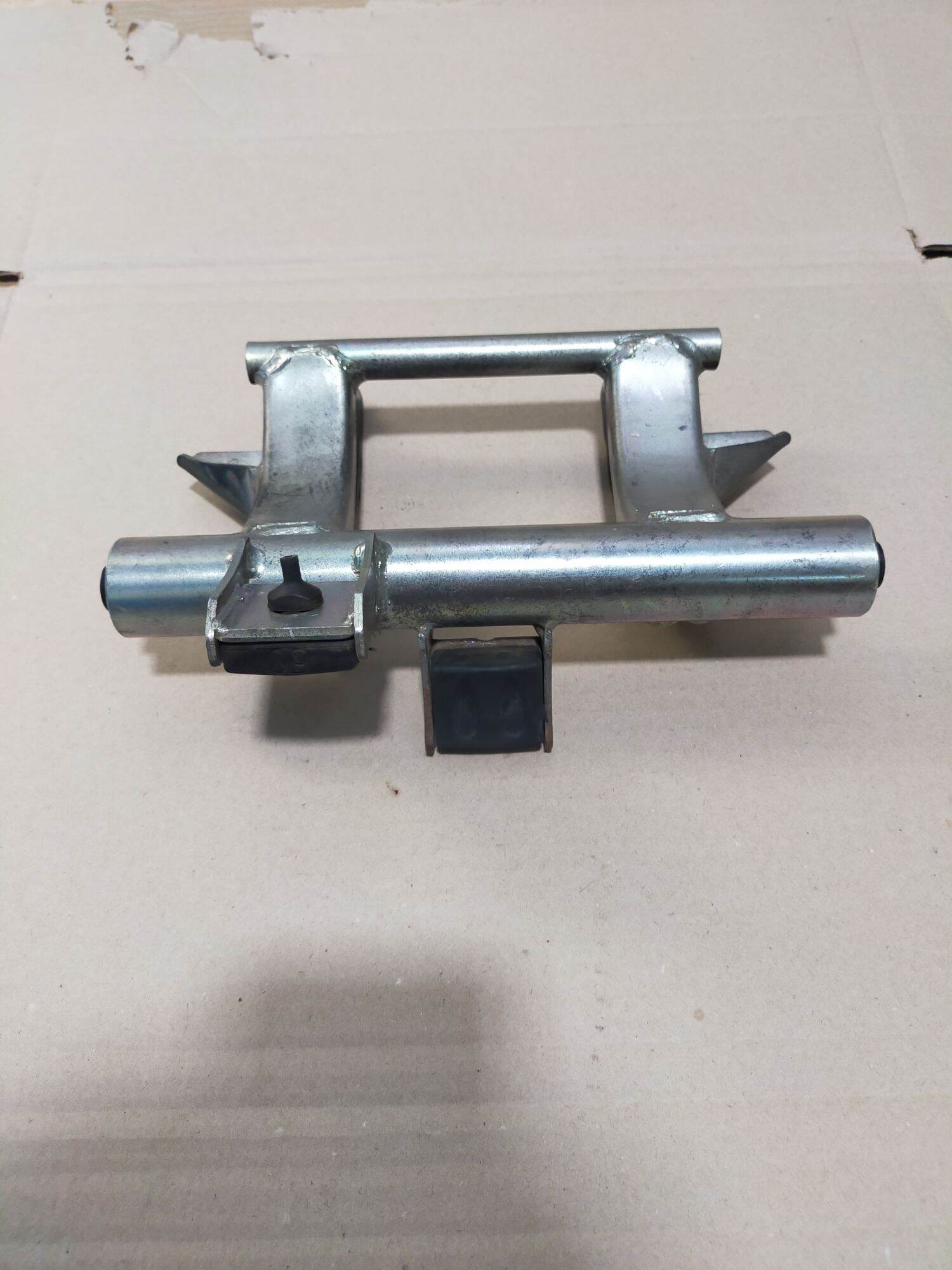 mounting ayunan mesin sambungan mesin vario 125 old original | Lazada ...