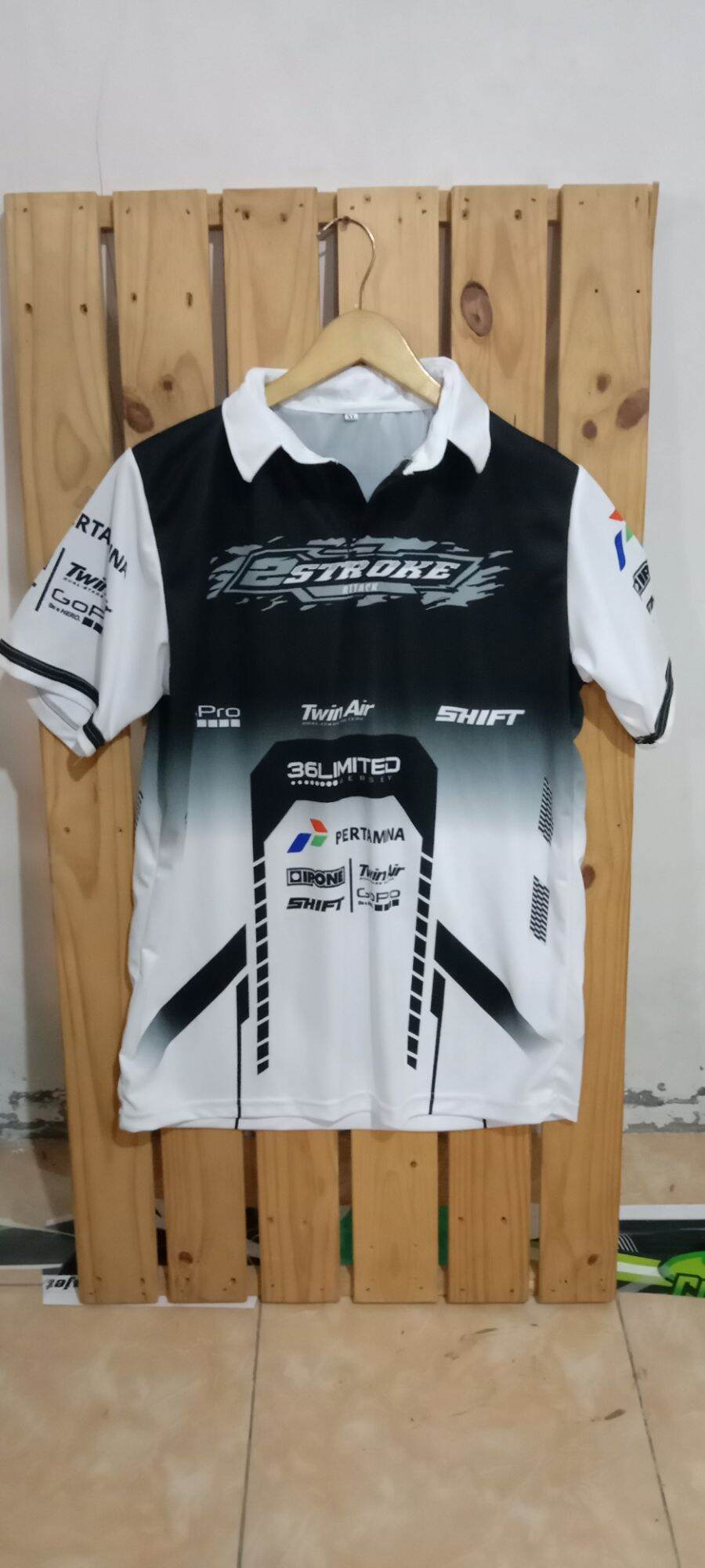 desain jersey racing, jersey 2 stroke indonesia bisa ganti nama nomor ...