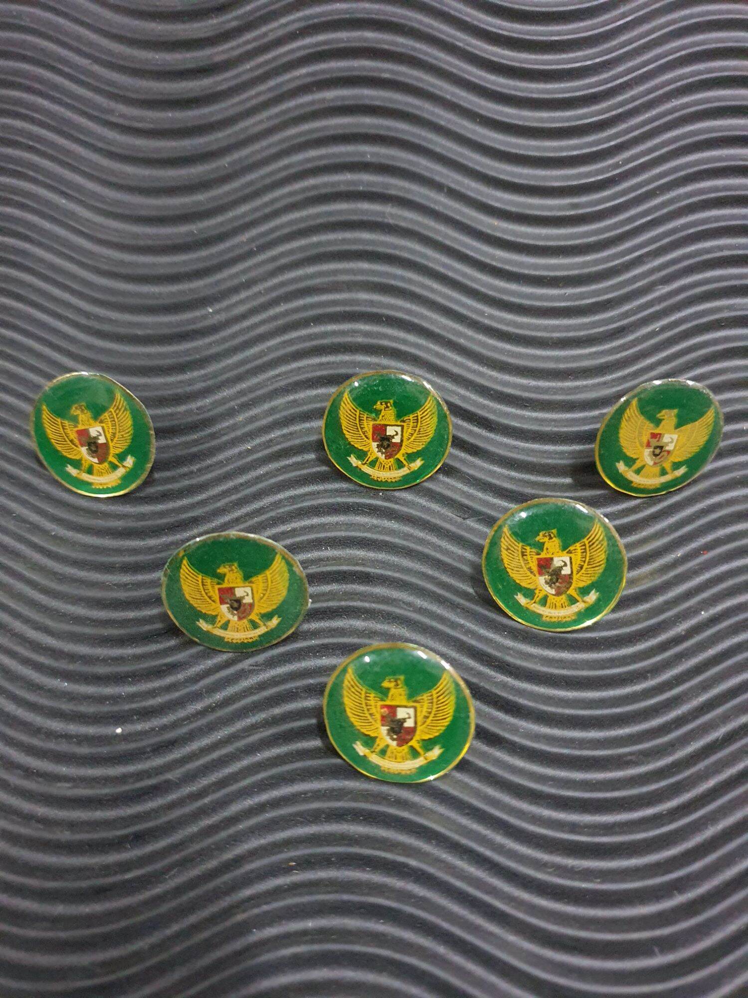 pin kerah Garuda Hijau | pin kerah | pin Garuda Hijau | Lazada Indonesia