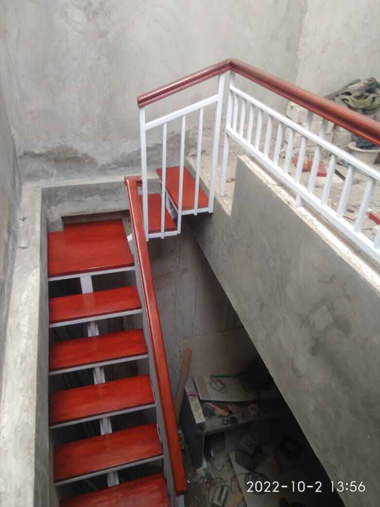 tangga rebah minimalis pijakan kayu kamper plat bordes | Lazada Indonesia