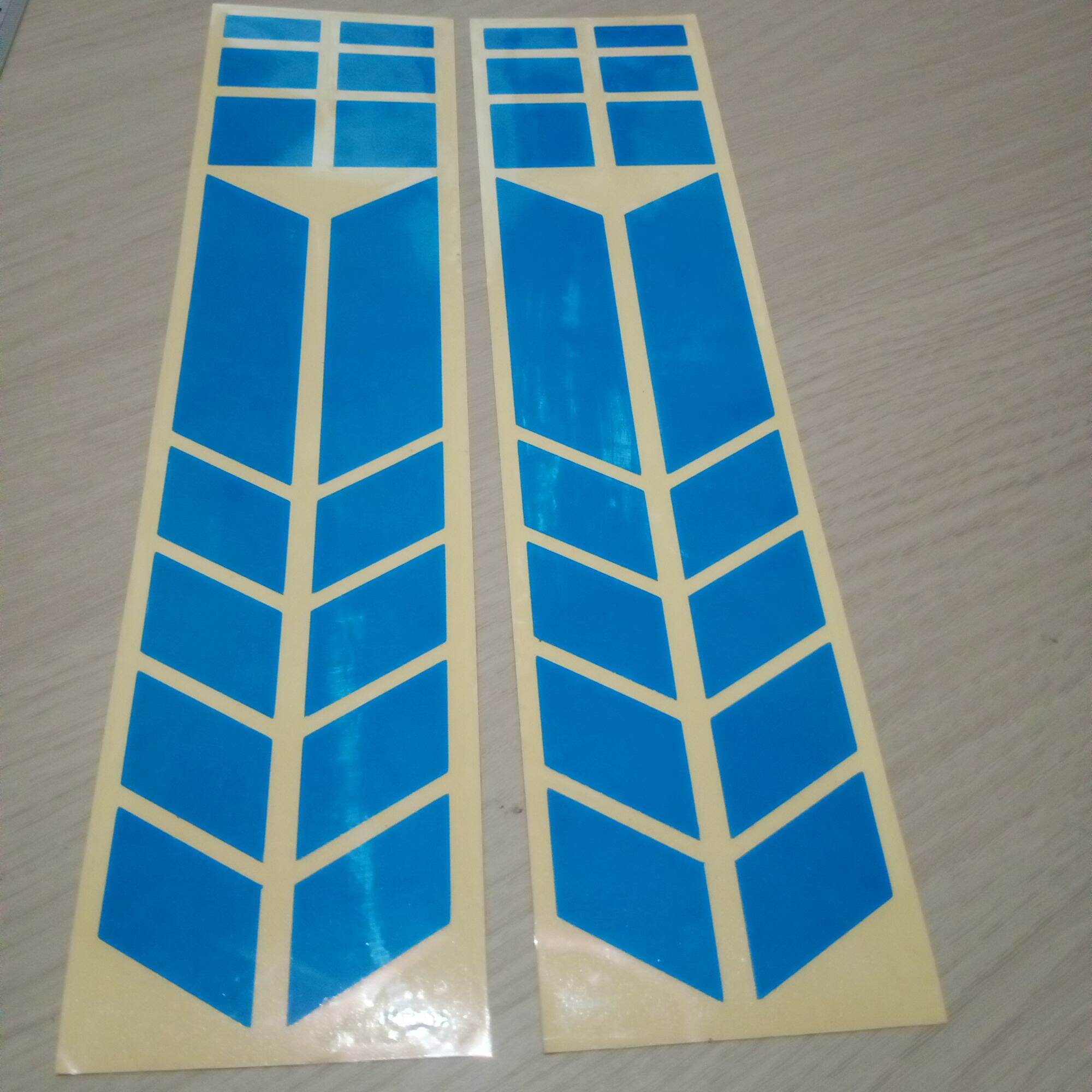 sticker reflektif,sticker nyala,stiker reflektif garis panah,stiker ...
