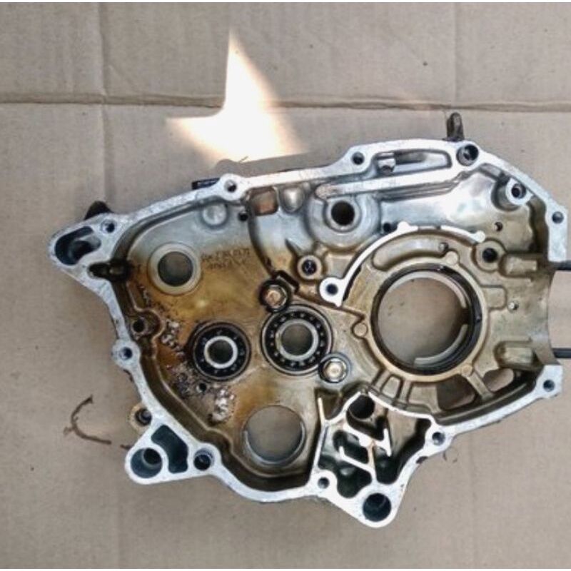 crankcase krengkes kalter oli kanan Revo absolute 110 Blade 110 Revo fi ...