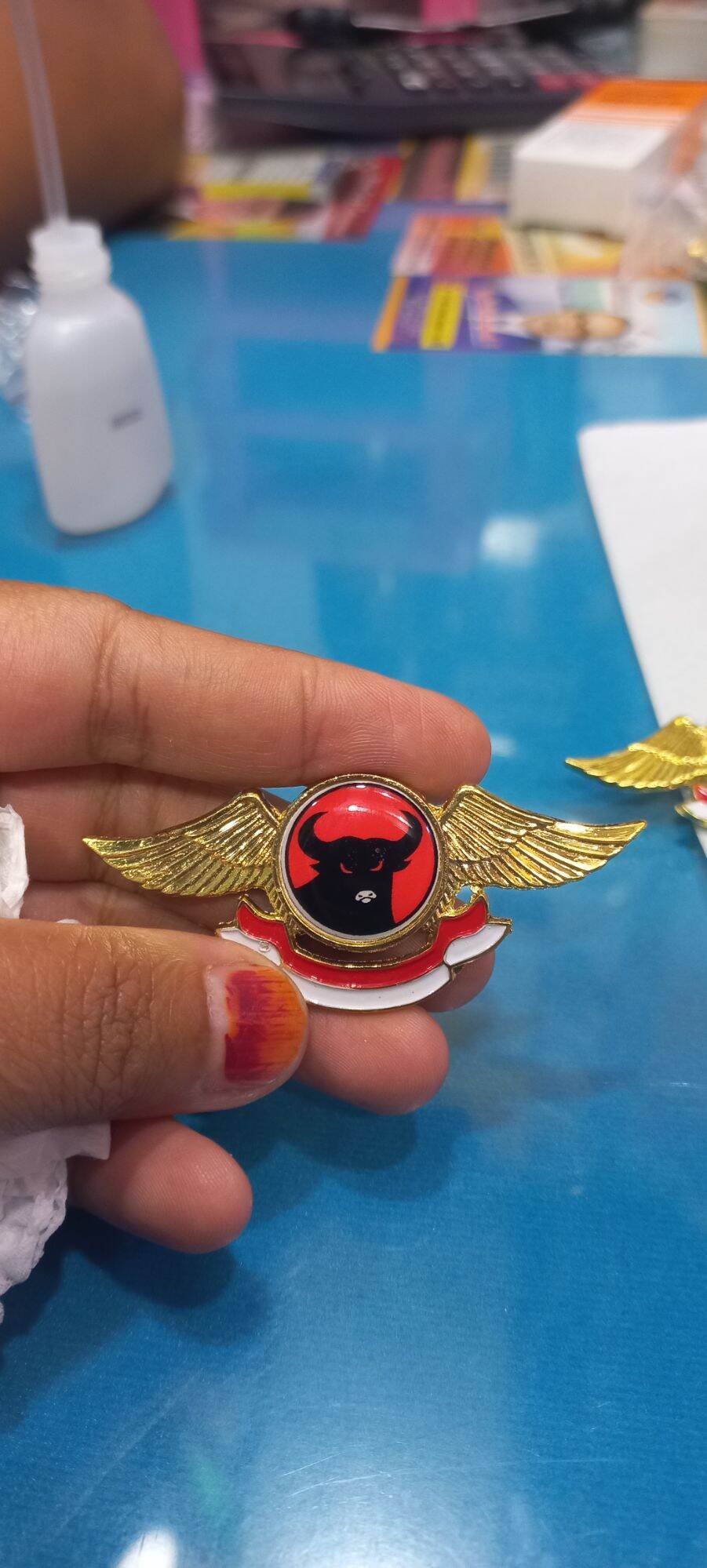 pin wing partai PDIP PDI perjuangan | Lazada Indonesia