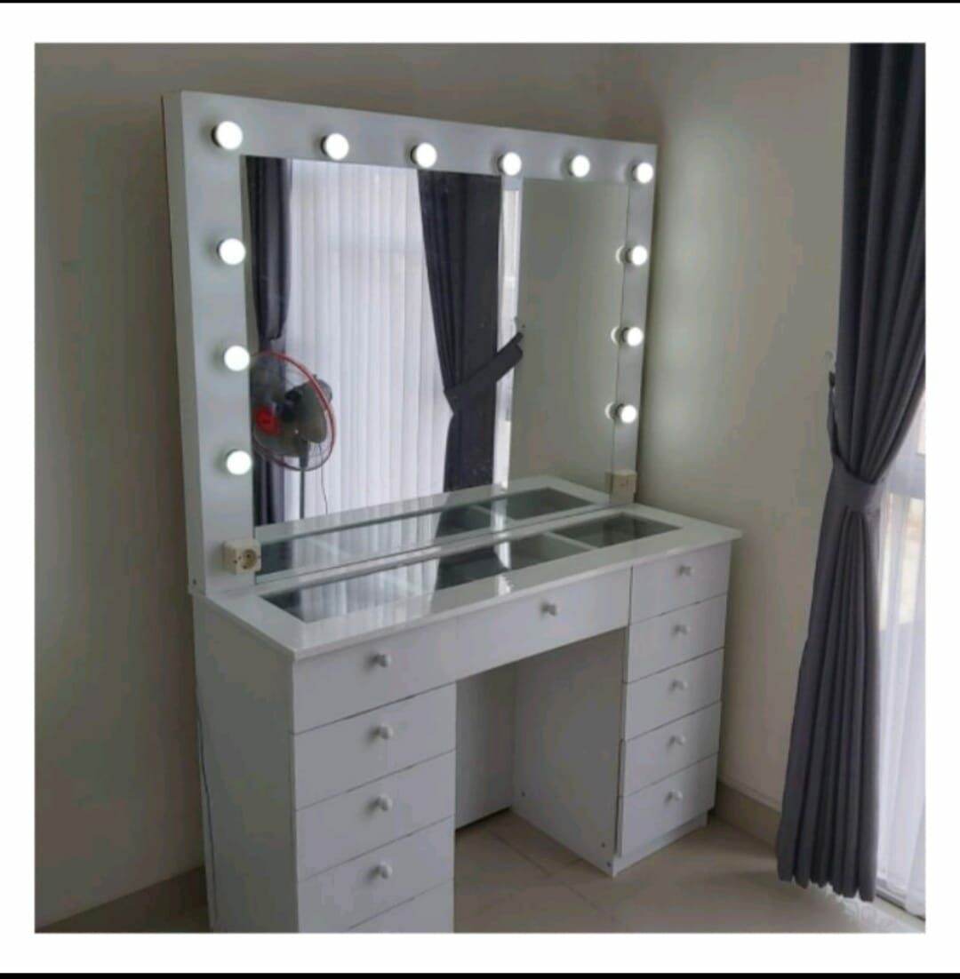 meja rias make up artis minimalis super murah ( free lampu+kursi ...