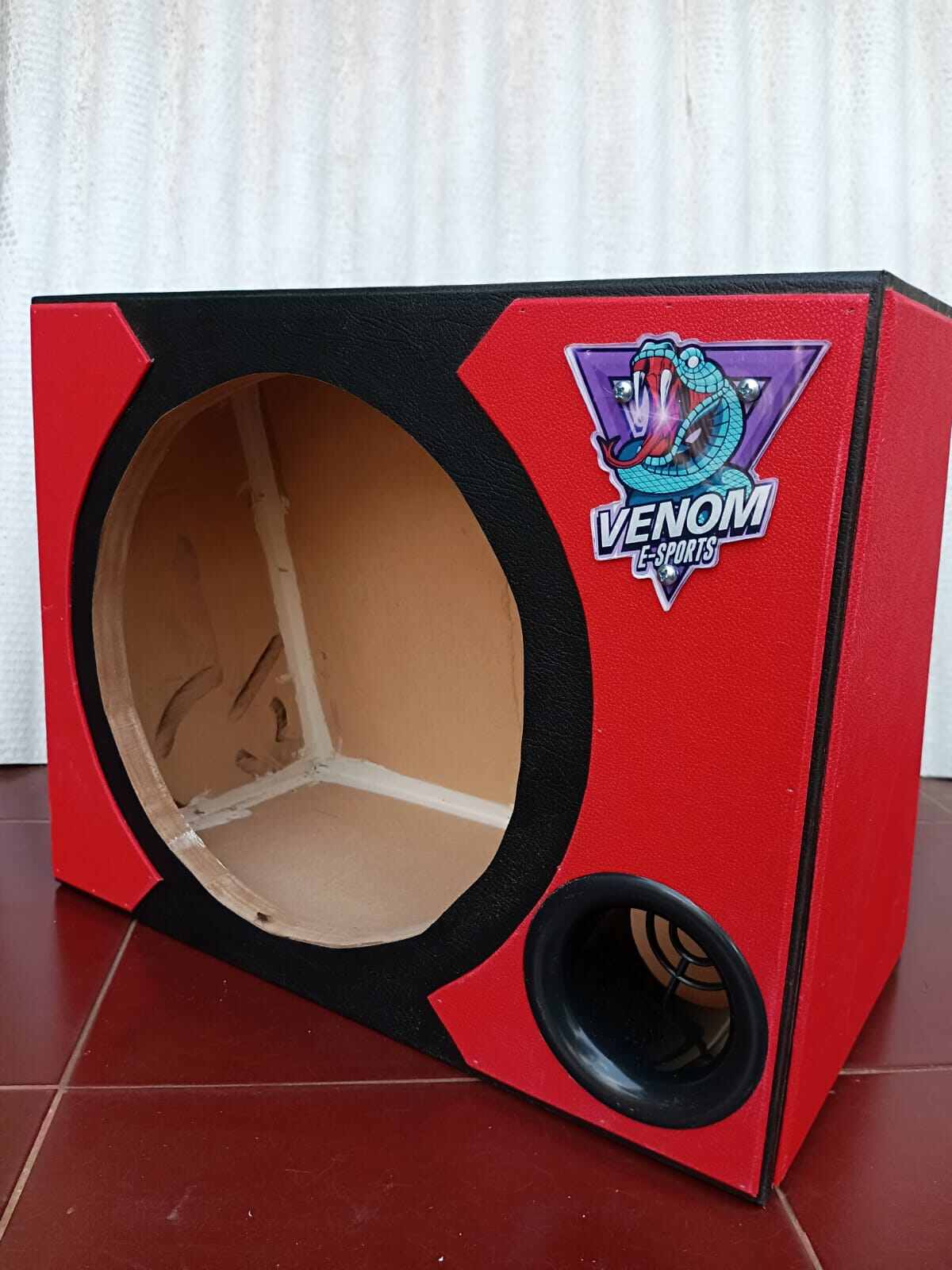 BOX SUBWOOFER MOTIV 12" LOGO VENOM/JBL FUL MDF | Lazada Indonesia