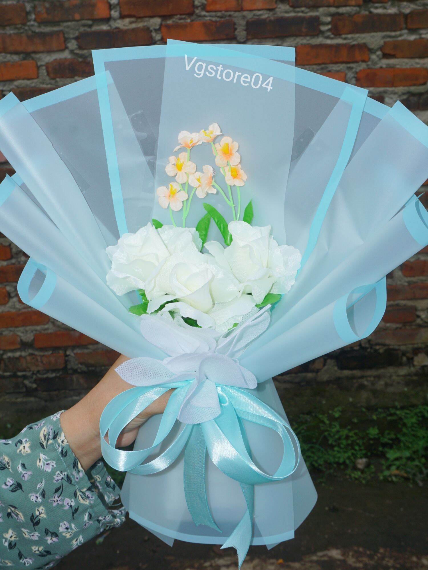 Bouquet Bunga / Bouquet Wisuda / buket / Buket Bunga mawar | Lazada ...