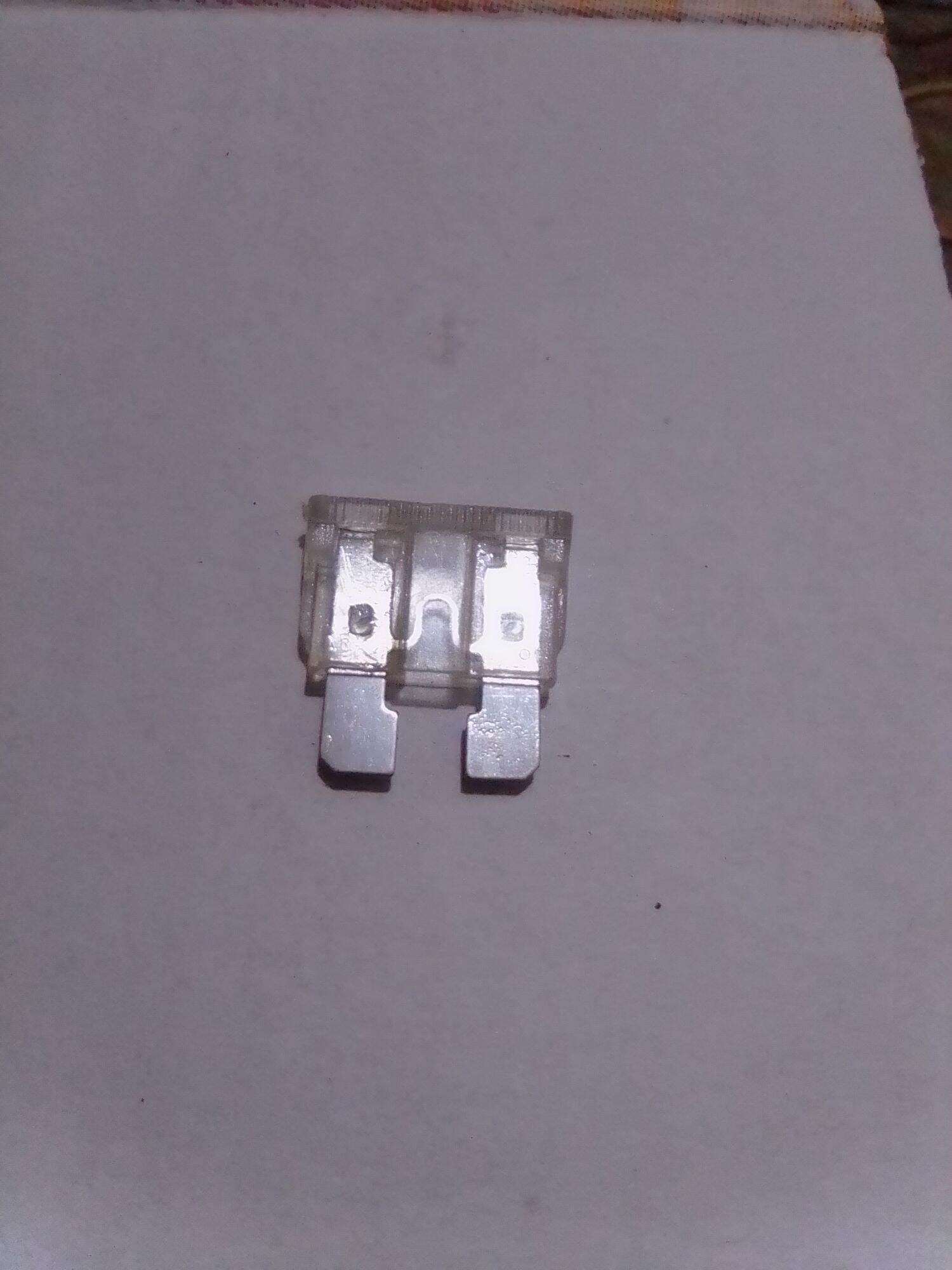 SIKRING 25 AMPER PUTIH FUSE BIG MOTOR MOBIL SEKRING TANCAP UNIVERSAL ...