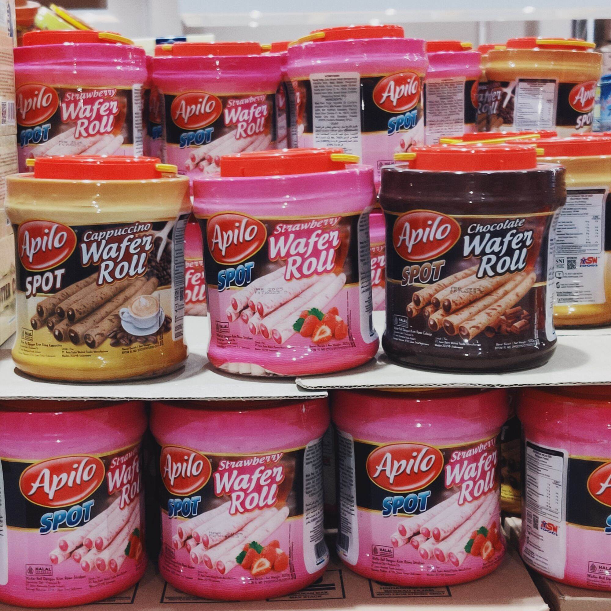 Apilo Wafer Roll 500gr kemasan stoples | Lazada Indonesia