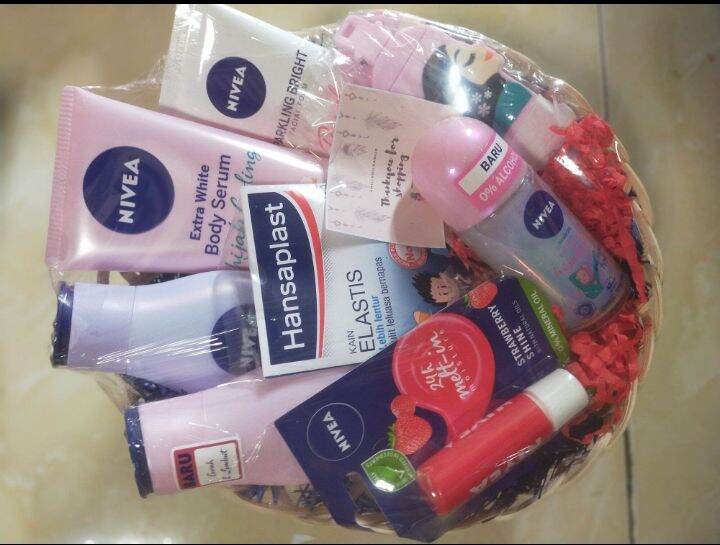 Nivea box package get 7 item Hantaran nikah | Lazada Indonesia