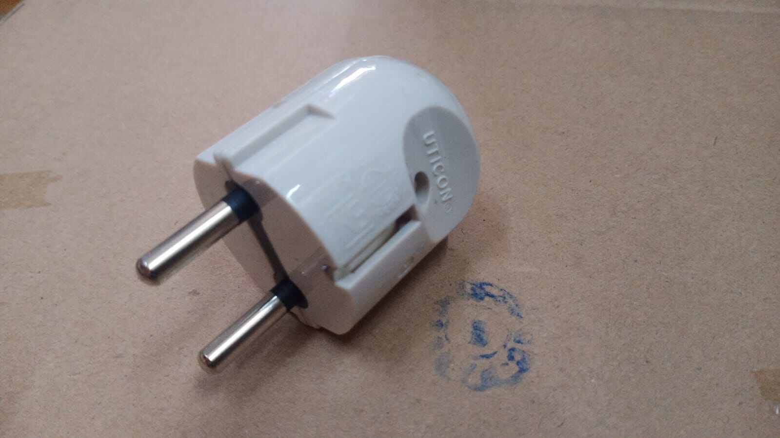 Stecker Colokan Listrik Uticon Tahan Panas Dengan Arde | Lazada Indonesia