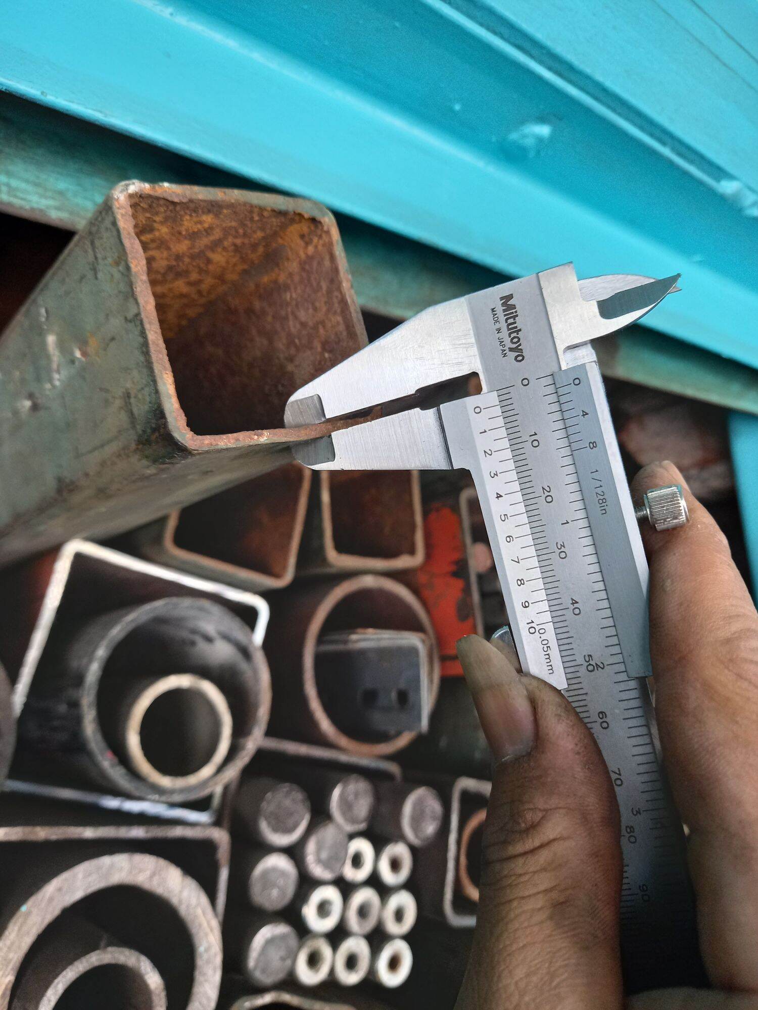 Besi Kotak Hollow 5x5cm (50x50mm) Tebal 3mm Panjang 100cm bisa panjang ...