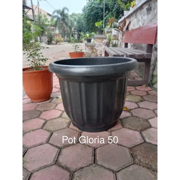 Pot Tanaman Besar Jumbo Ukuran 50/Pot Bunga Jumbo Gloria 50 | Lazada ...
