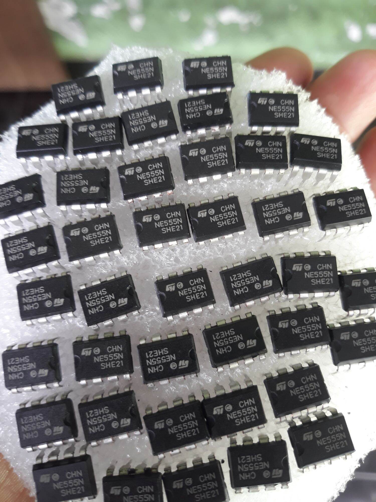 NE 555 IC TIMER DIP NE 555 IC per 10 pcs | Lazada Indonesia