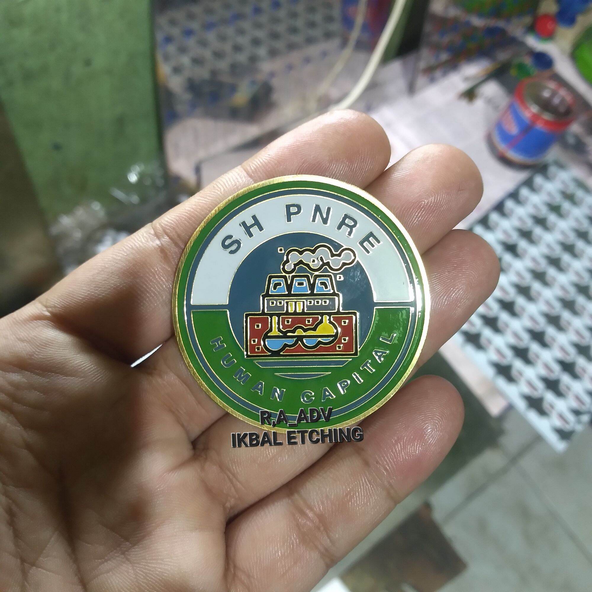 pin dada full colour | Lazada Indonesia
