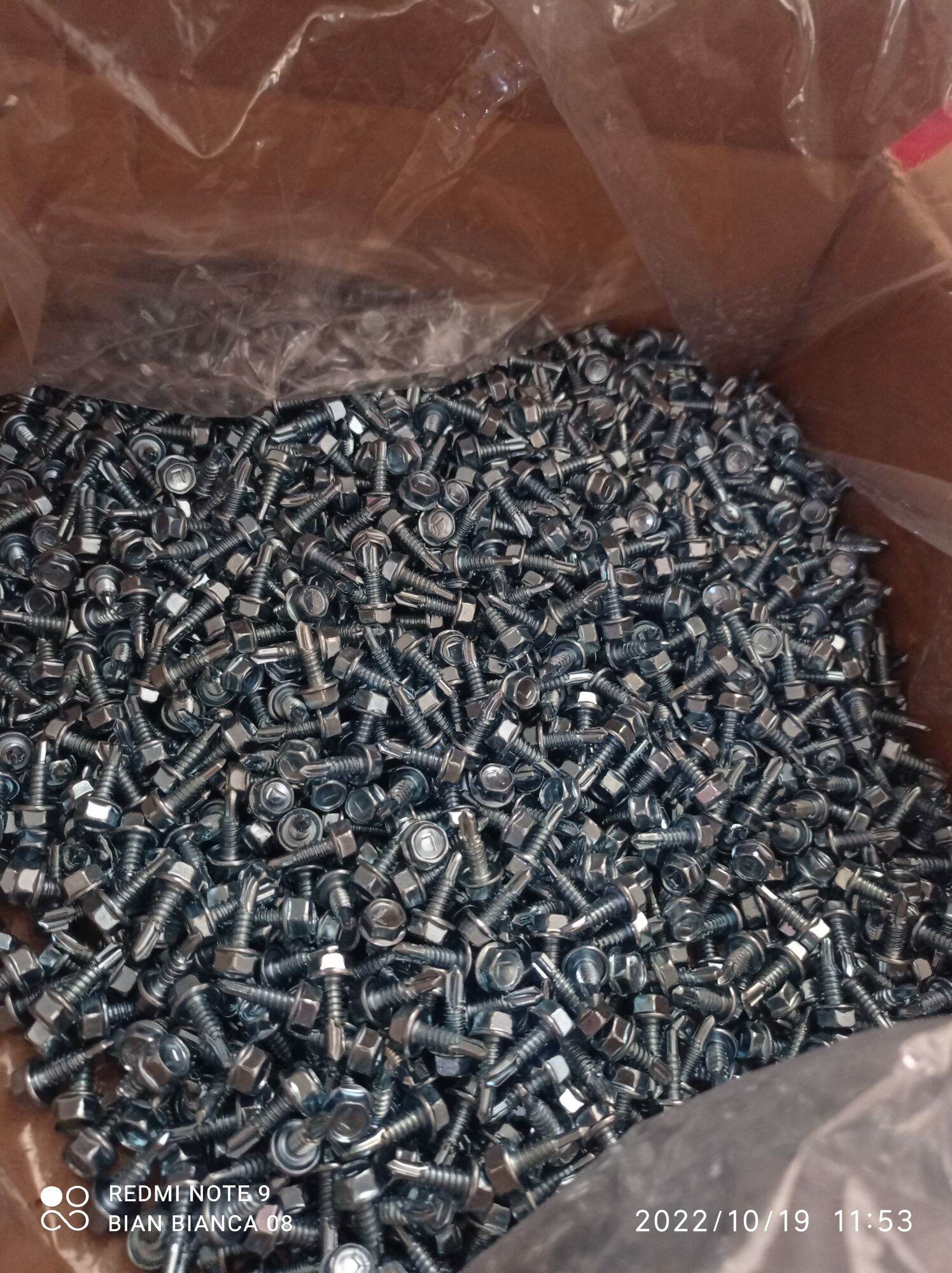 Scrup baja ringan. Baut baja ringan Lion curah ukuran 10 x 16 1 dus isi ...